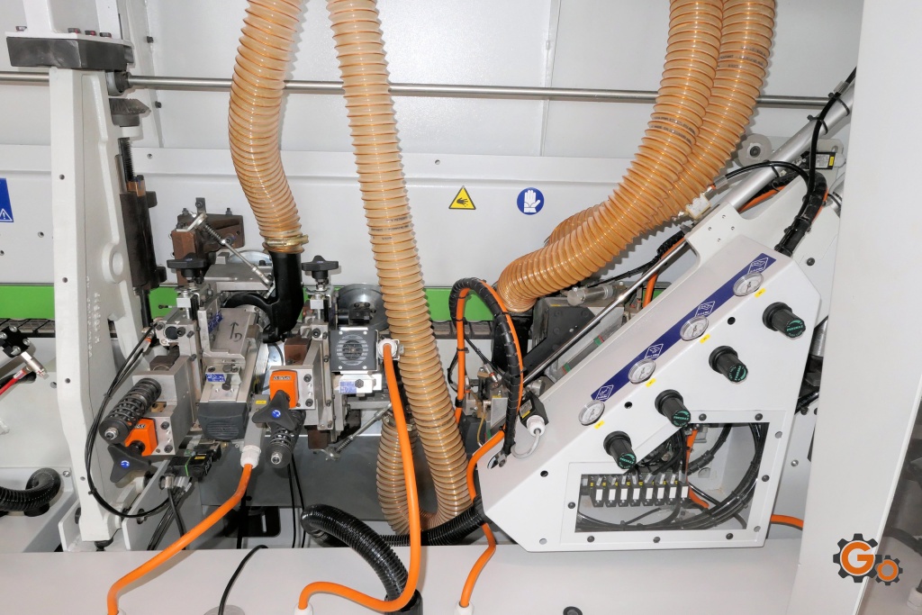 Giroudon > Machines à bois d occasion > Le panneau : plaqueuses et ...